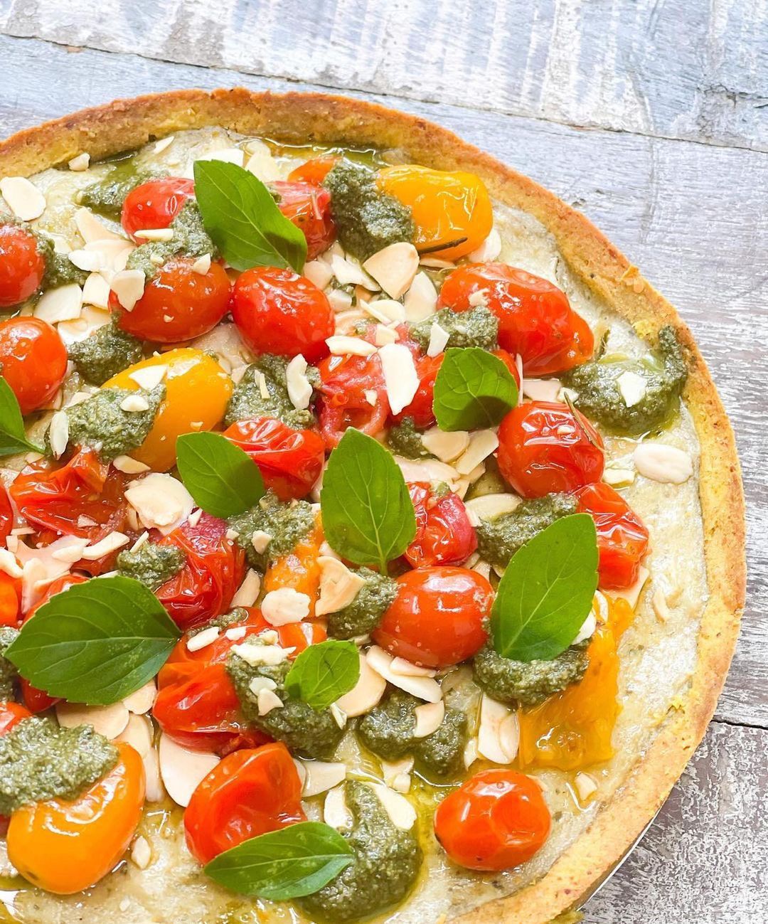 Torta de Palmito com Molho Pesto e Queijo de Cabra - Sem Glúten - Zaya